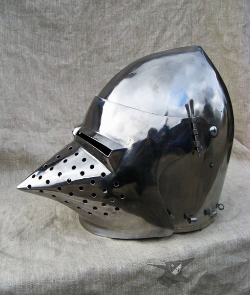Functional Knights Helm, Hardened Steel Helmet for botn | Online ...